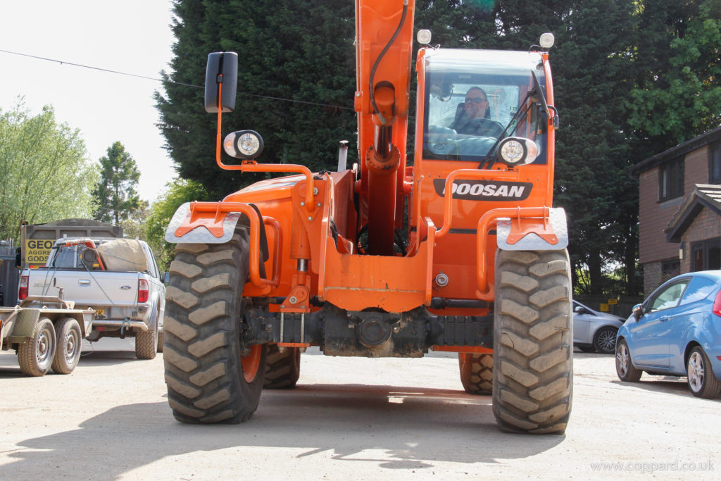 Doosan DT120 Telehandler - Coppard Plant Hire Ltd