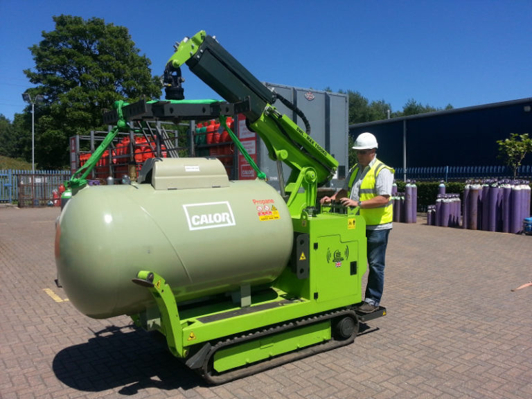 Hooka H1/6 - Compact Lift & Carry Crawler - Coppard Plant Hire Ltd