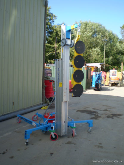 Smartlift SL608 Outdoor High lifter Glazing robot - Coppard Plant Hire Ltd