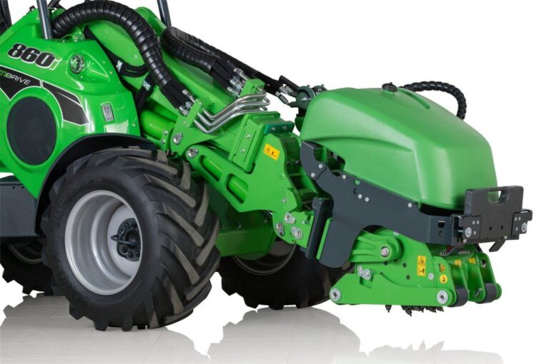 Asphalt grinder - Coppard Plant Hire Ltd